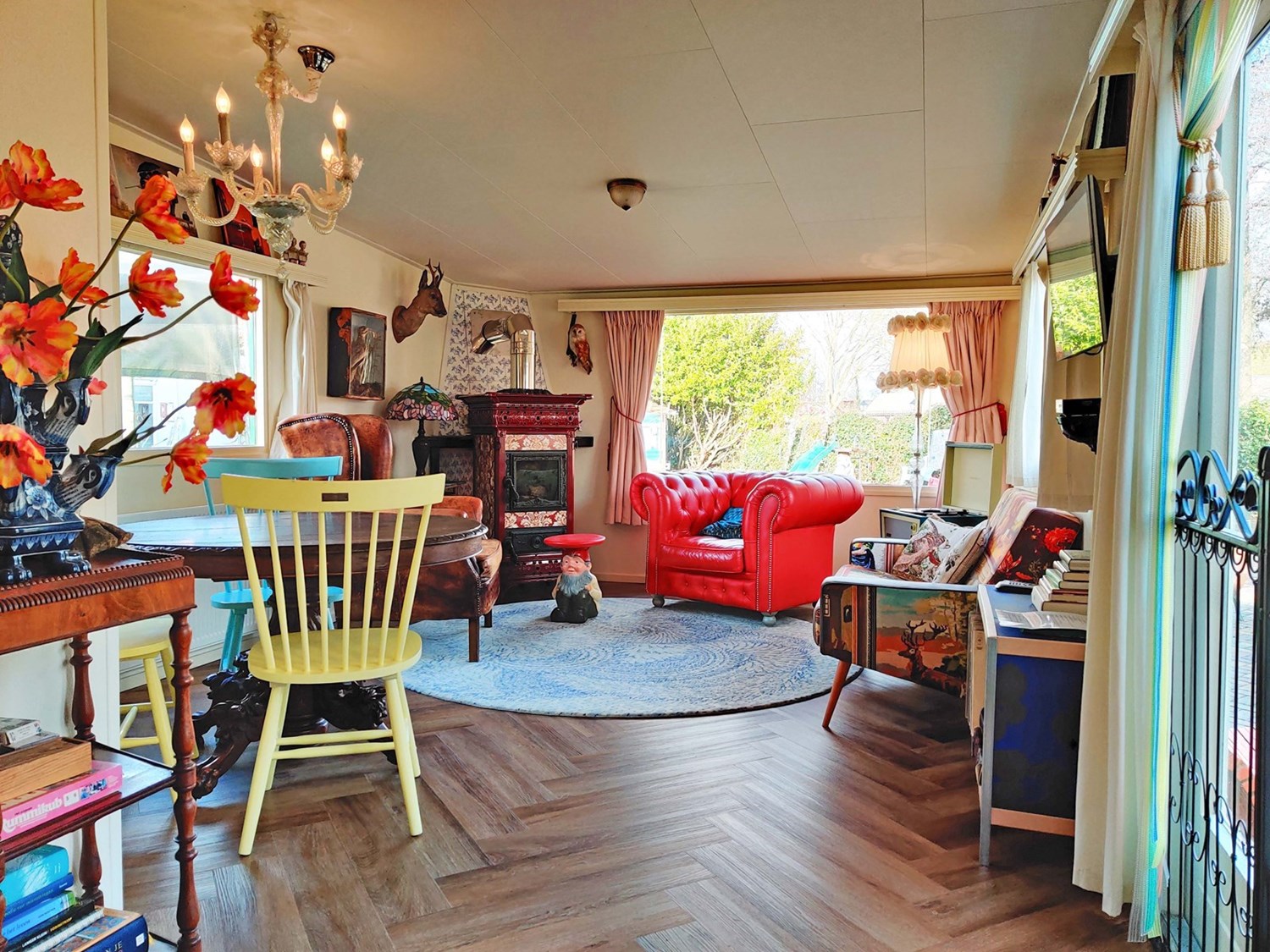 Vrolijk vrijstaand chalet, landelijk gelegen en toch vlakbij centrum Utrecht. - OrigineelOvernachten